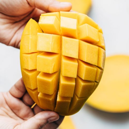 Which is better for health? Raw Mangoes vs Ripe Mangoes